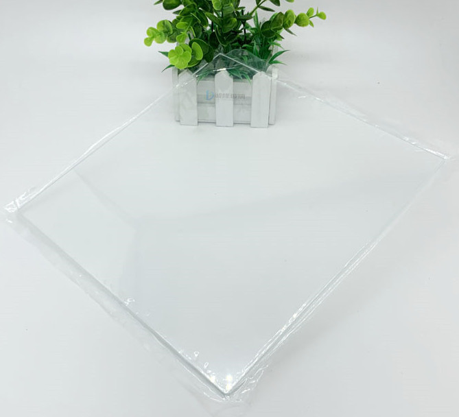 Round Corner Ultra Clear Low Iron Tempered Glass with Low Self ...